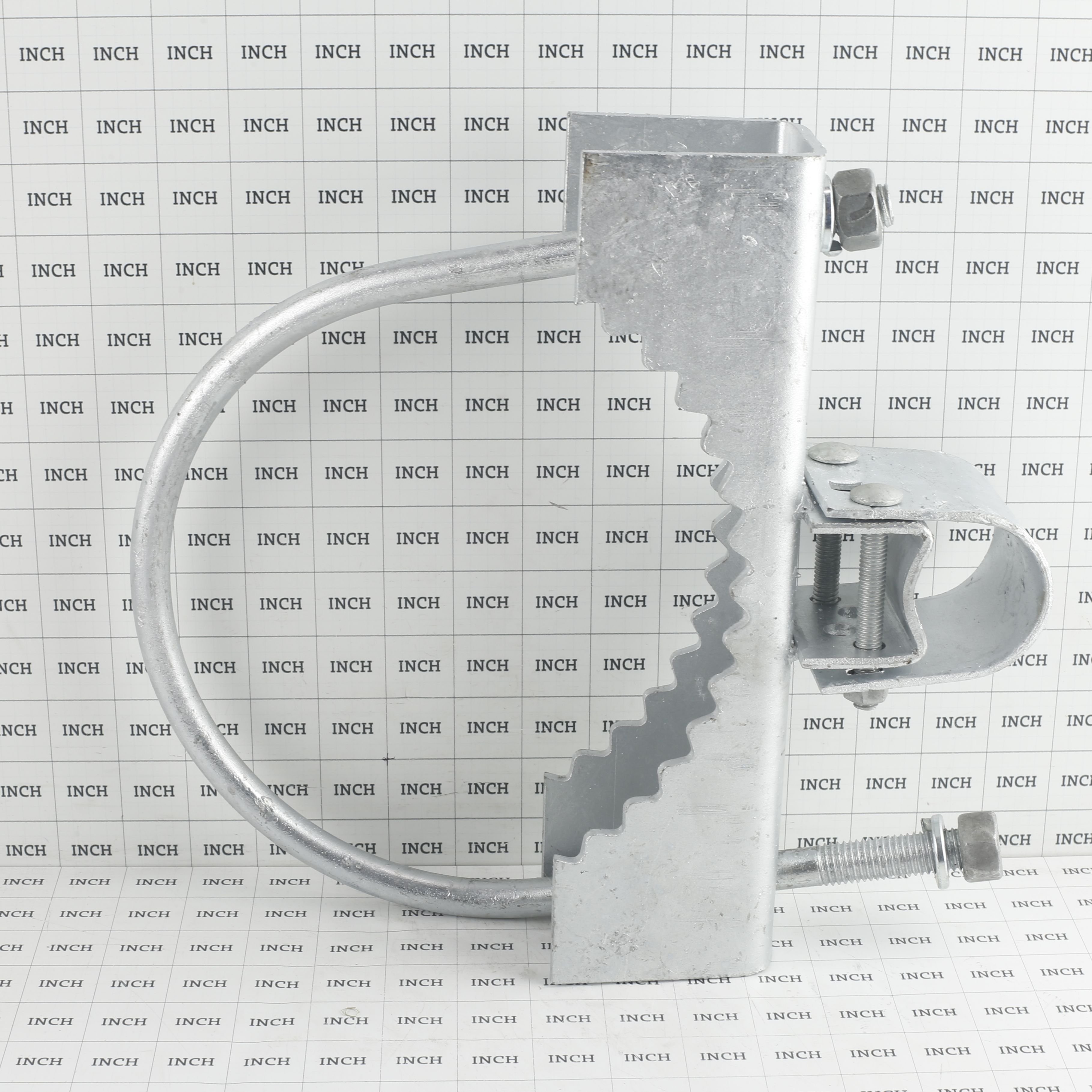 Chain Link 8 5/8" Domestic Bulldog Gate Hinges | Domestic Fence Fittings